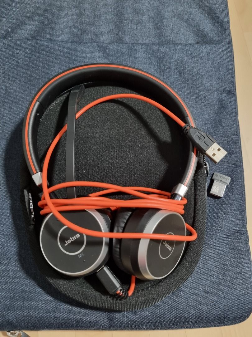 Jabra Evolve 65 HSC018W & ENDO40W negotiable, Audio, Headphones ...