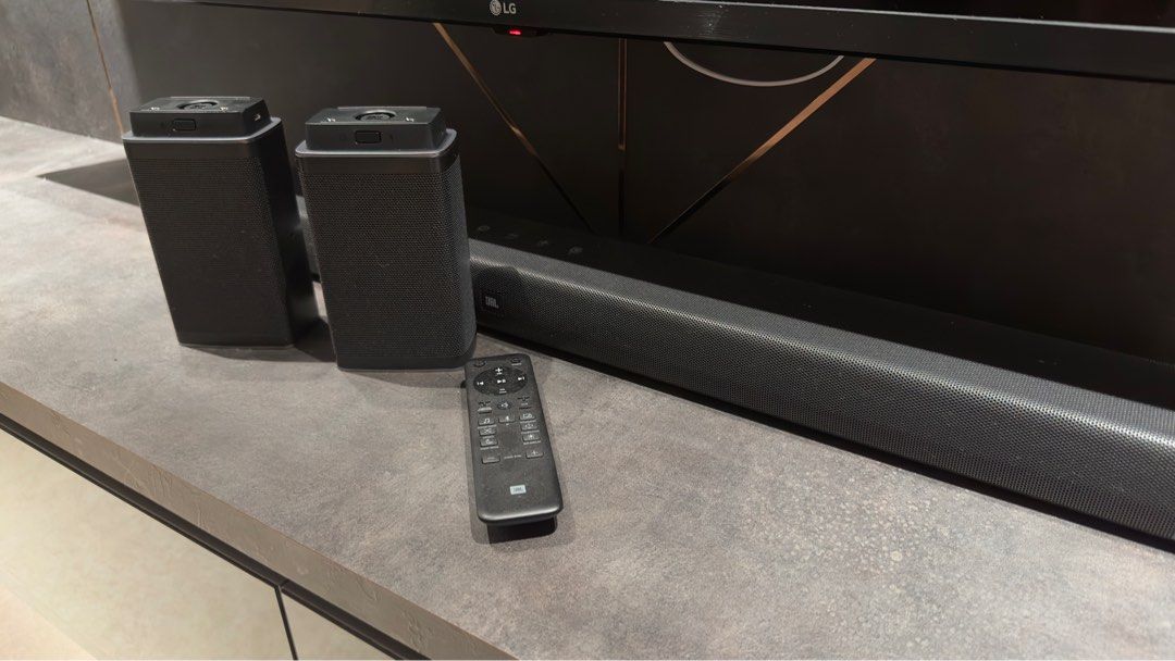 JBL Bar 5.1 - Soundbar and Subwoofer System with Detachachable ...