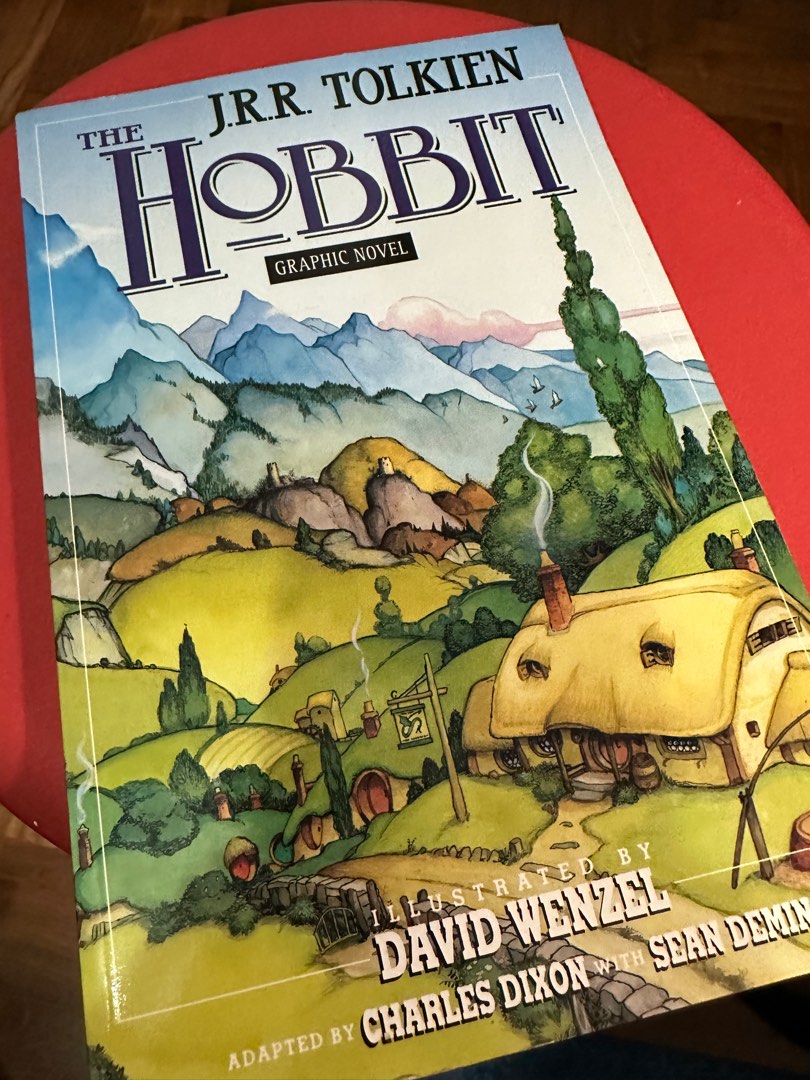 JRR Tolkien The Hobbit Graphic Novel, Hobbies & Toys, Books & Magazines ...