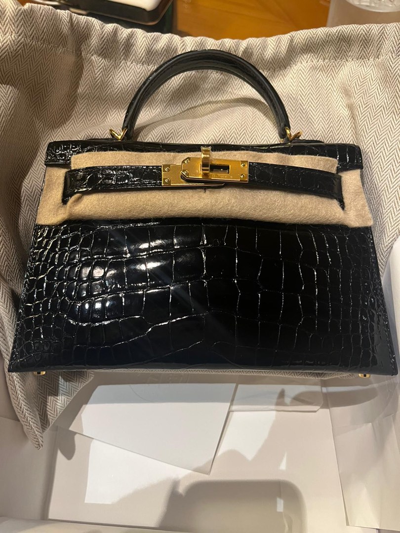 Kelly 20 in black shiny croc ghw, Luxury, Bags & Wallets on Carousell