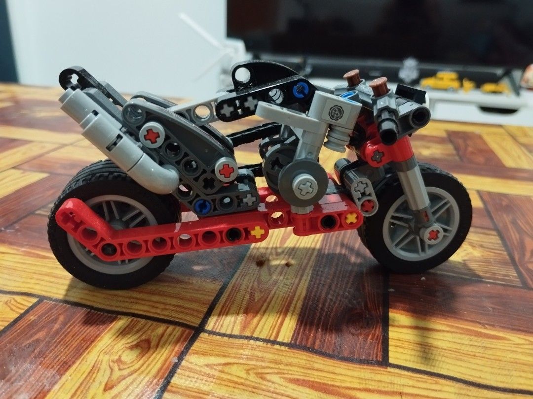 Lego Motorcycle, Hobbies & Toys, Toys & Games on Carousell