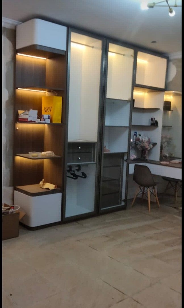 Lemari custom, Perabotan Rumah di Carousell