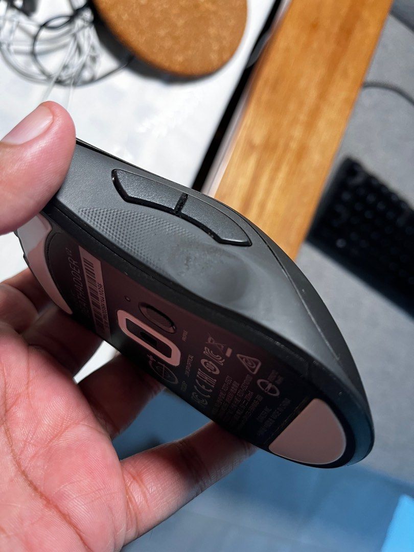 Logitech G413 Carbon + FREE Razer Deathadder V2, Computers & Tech ...