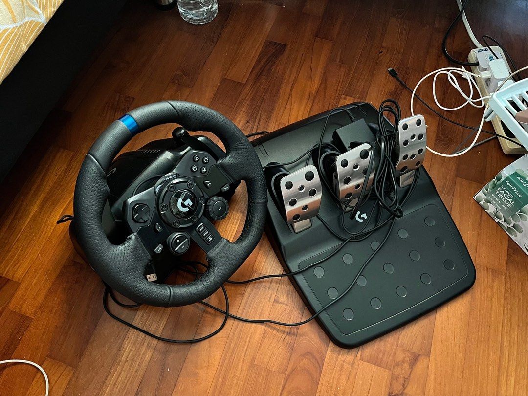Logitech wheel g923 with pedal, Video Gaming, Gaming Accessories ...