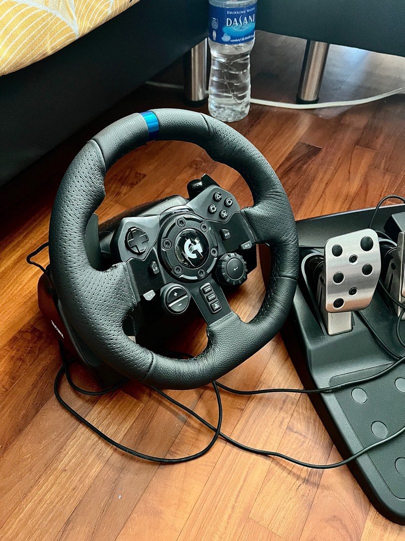 Logitech wheel g923 with pedal, Video Gaming, Gaming Accessories ...
