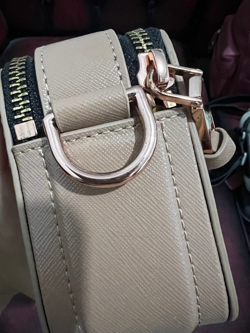 Marc Jacob Snapshot, Barang Mewah, Tas & Dompet di Carousell