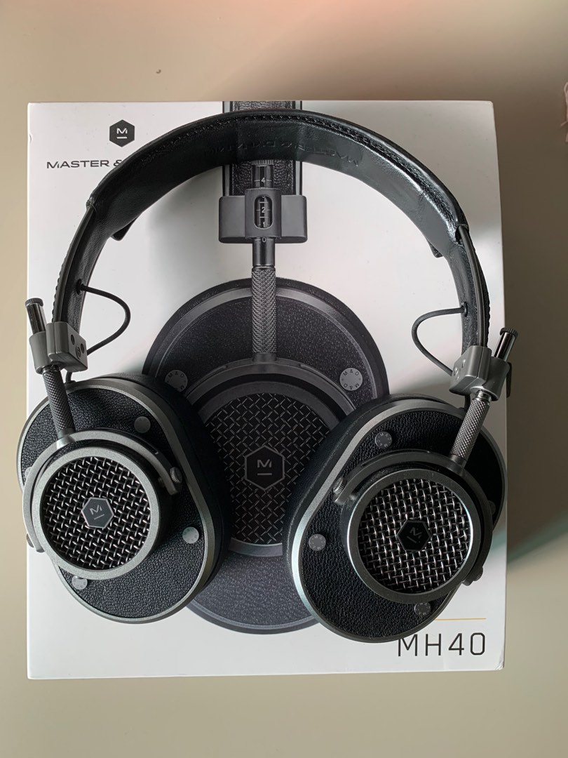 Master & Dynamic MH40 Headphones, Audio, Headphones & Headsets on Carousell