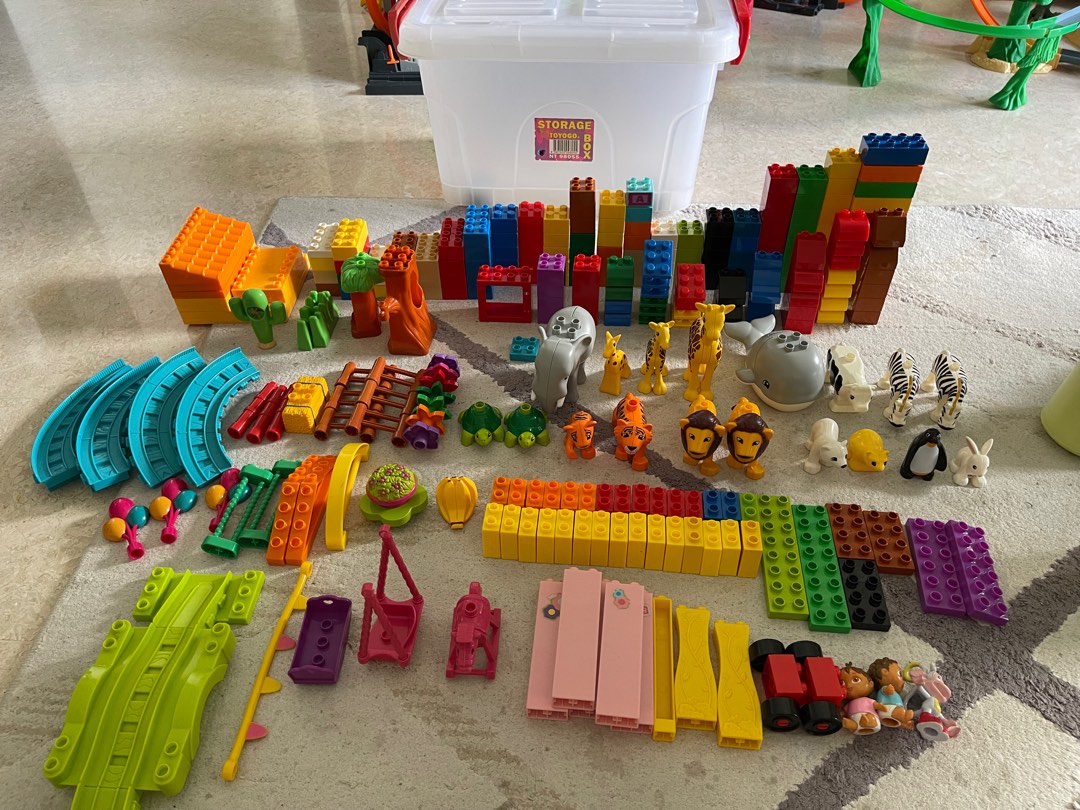 Lego and mixture of blocks and figurines, Hobbies & Toys, Toys & Games ...
