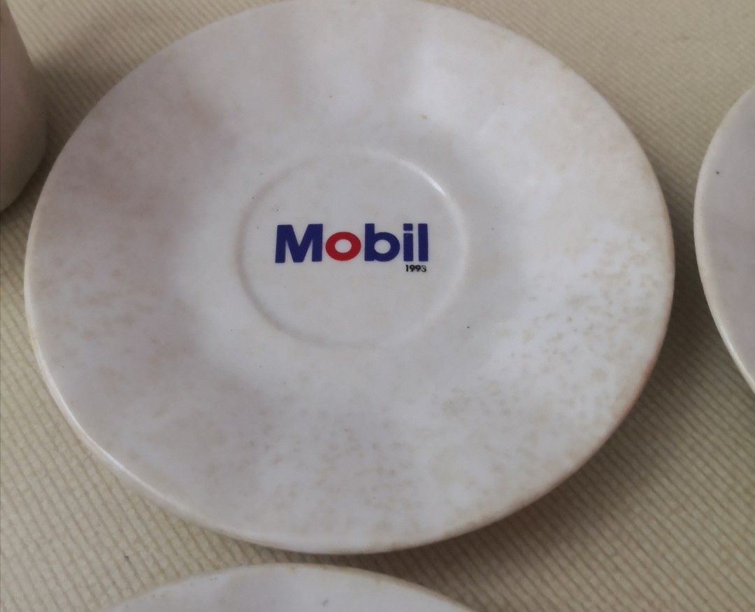 Mobil celebrates 100 years in Singapore tea set, Hobbies & Toys ...