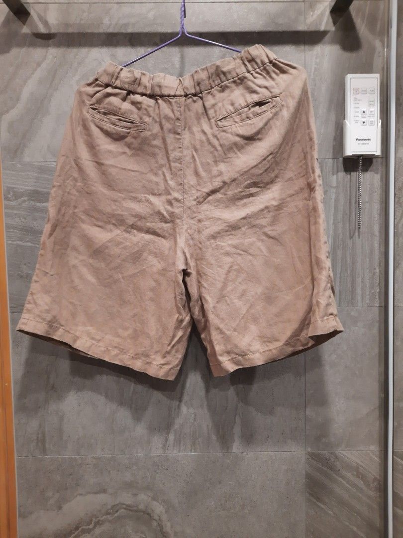Muji linen shorts, 女裝, 褲＆半截裙, 短褲 - Carousell