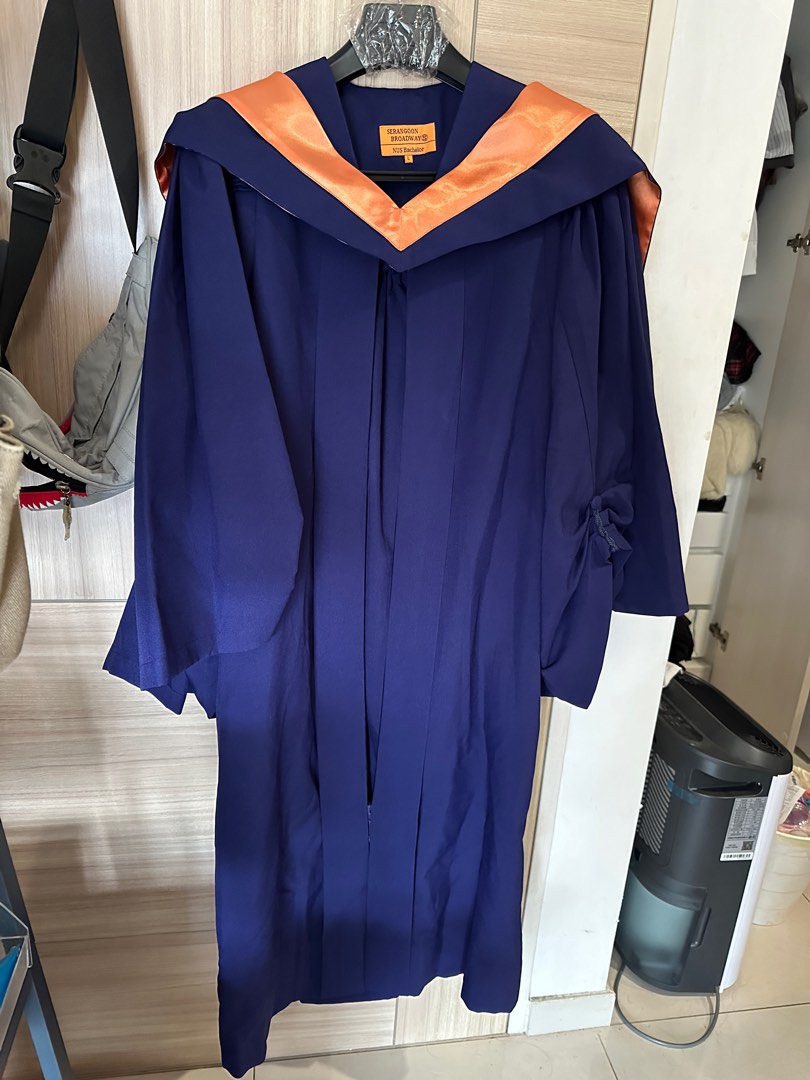 NUS Bachelor of Computing. Academic Dress Set, Women's Fashion, Dresses ...
