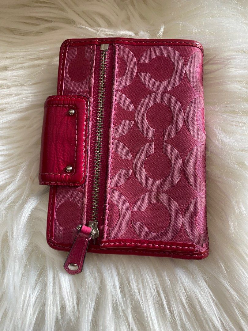 Original Coach Bifold wallet, Women's Fashion, Bags & Wallets, Wallets ...