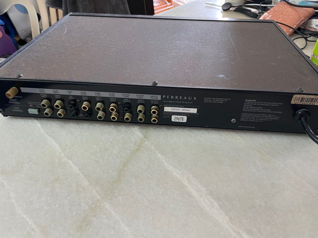 PERREAUX EP-3 Dual channel pre- amplifier, 音響器材, Soundbar、揚聲器、藍牙喇叭、耳擴 ...