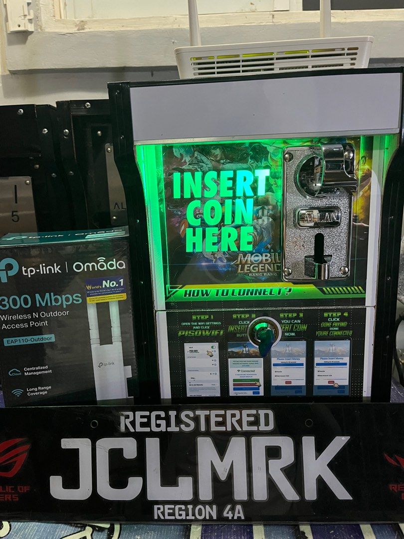 Piso Wifi Vendo Machine, Computers & Tech, Desktops on Carousell