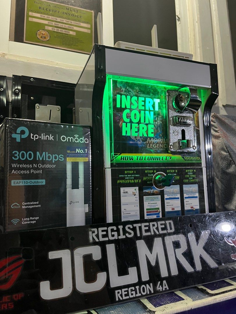 Piso Wifi Vendo Machine, Computers & Tech, Desktops on Carousell