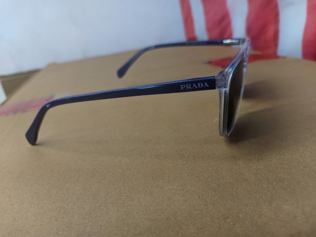 PRADA code 5214 on Carousell