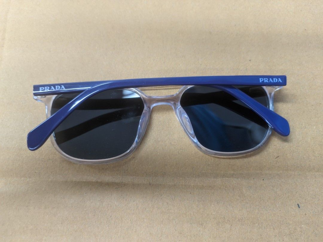 PRADA code 5214 on Carousell