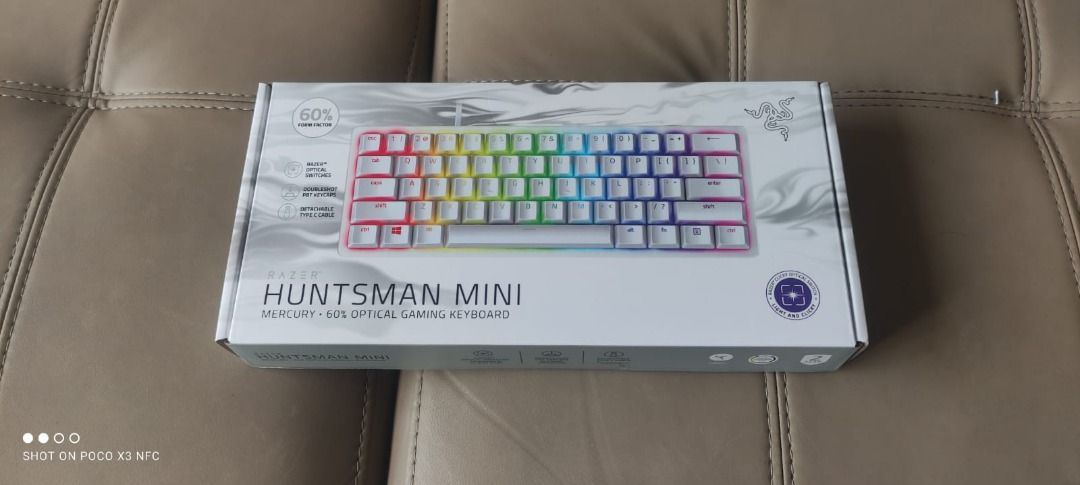 RAZER HUNTSMAN MINI Gaming Keyboard - MERCURY White - Purple Clicky ...
