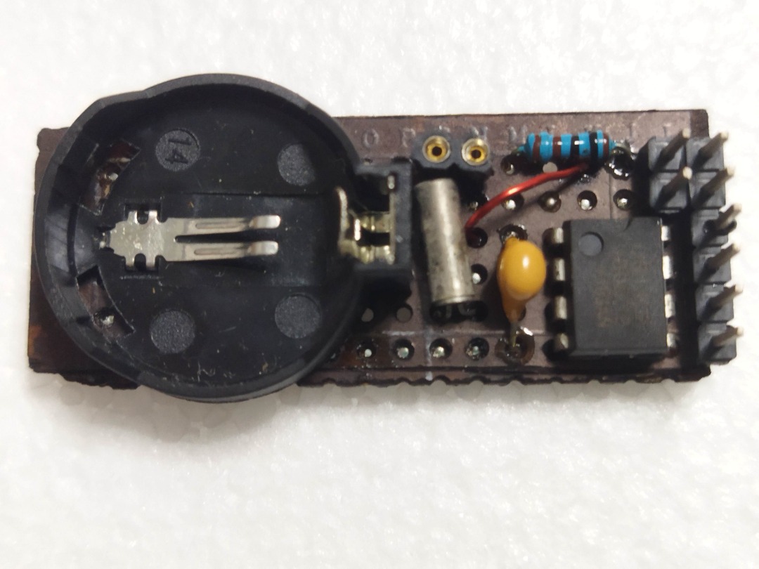 RTC DS1302 with battery with extra stability and extra pinouts ...