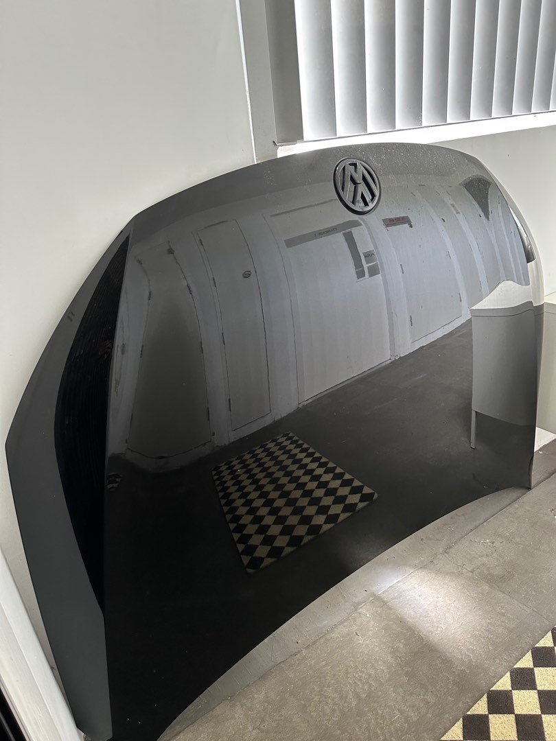 Scirocco stock bonnet, Car Accessories, Accessories on Carousell