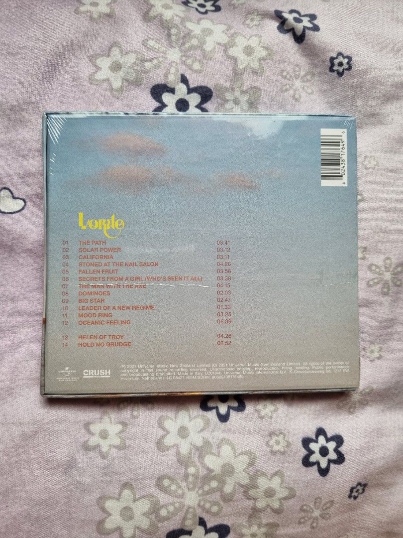 (Sealed) Lorde Solar Power Music Box, Hobbies & Toys, Music & Media ...