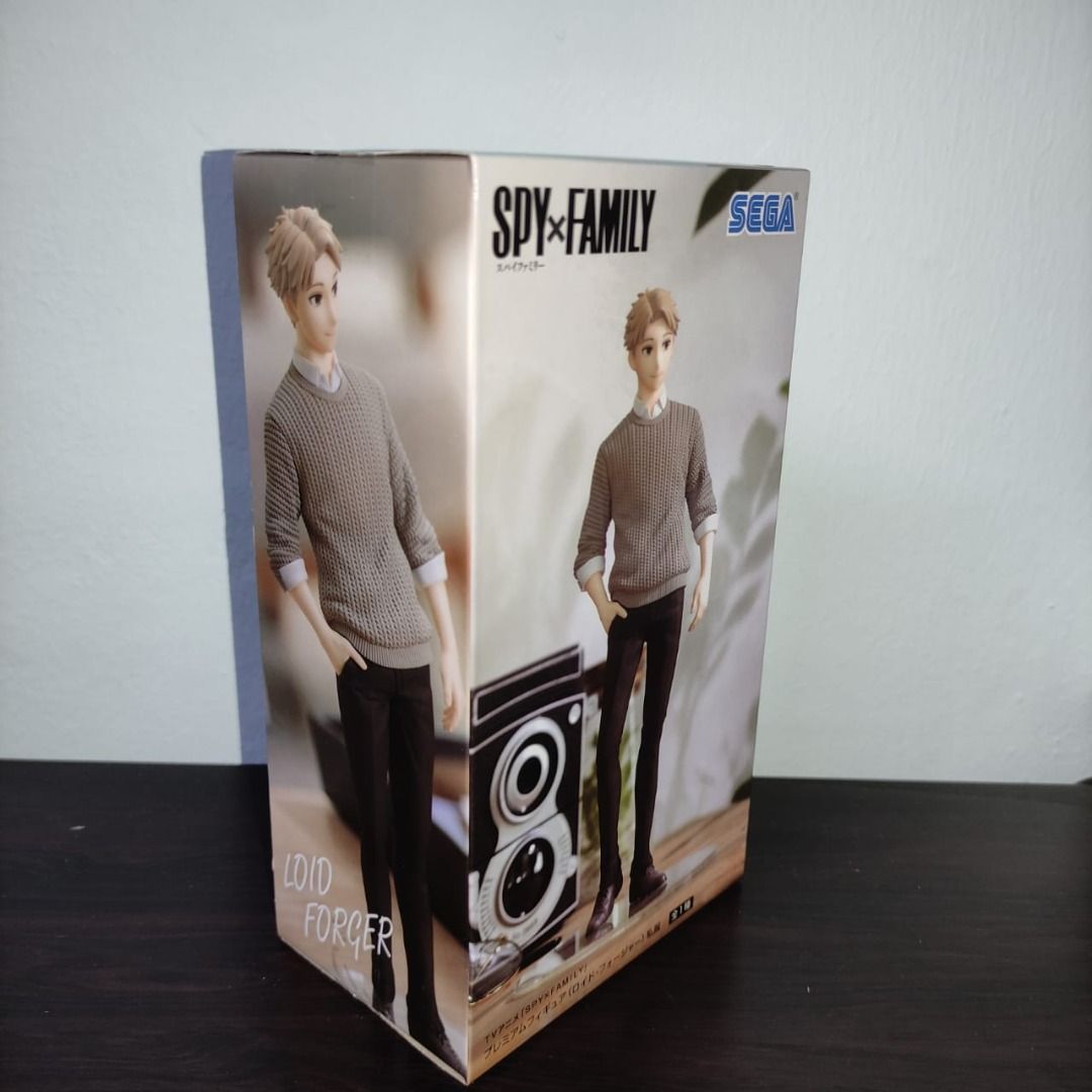 SEGA Spy x Family Loid Forger (Plain Clothes) Premium Loid Forger ...