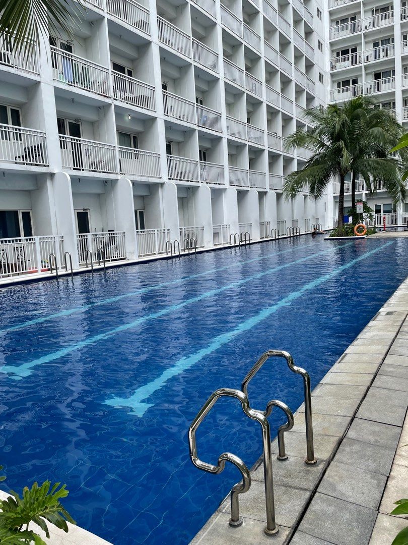 SMDC Shore 1 Residences 1 Bedroom with Balcony facing Amenities ...