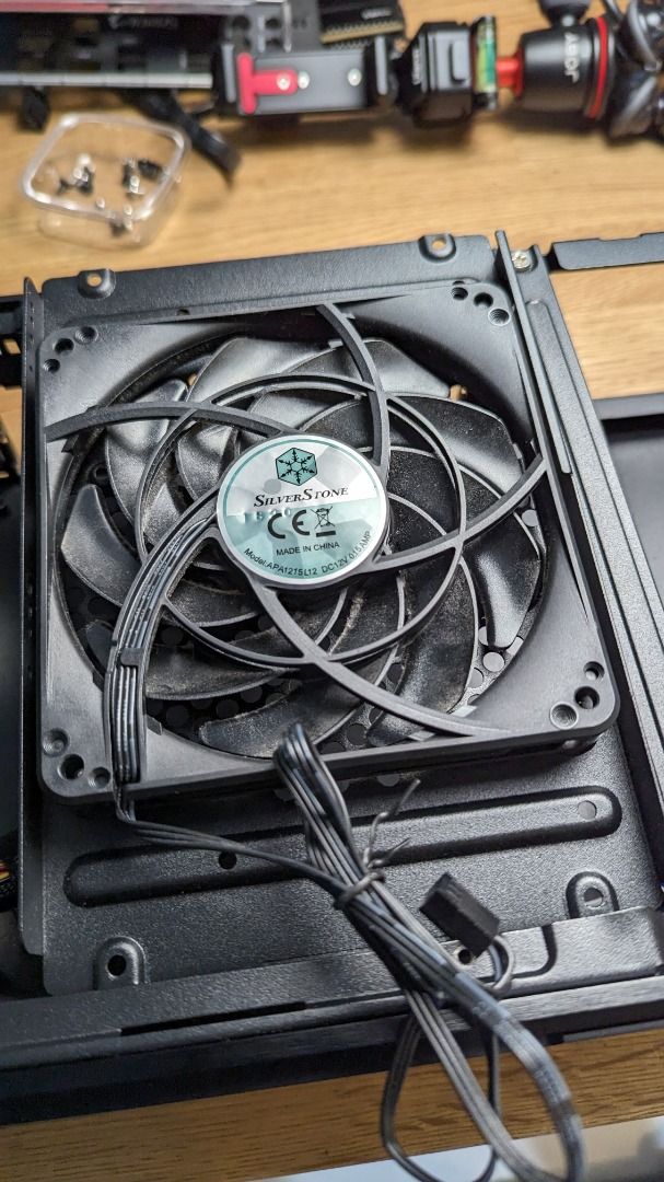 Silverstone ML06-E ITX Chassis with 2 x 80mm Cooler Master fans ...