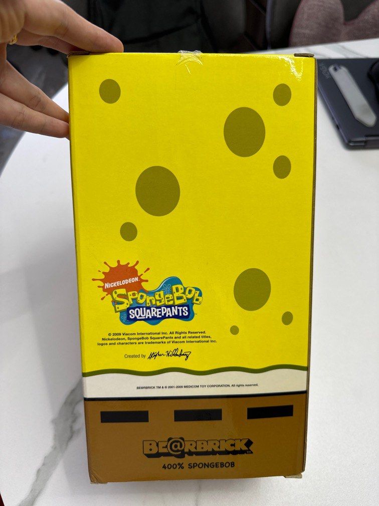 SpongeBob 400% Bearbrick, Hobbies & Toys, Memorabilia & Collectibles ...