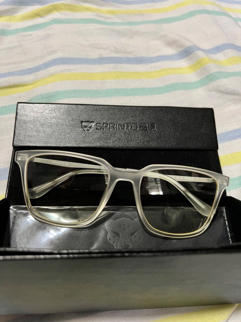 Sprinto eyeglasses (blue-block), Beauty & Personal Care, Vision Care on Carousell