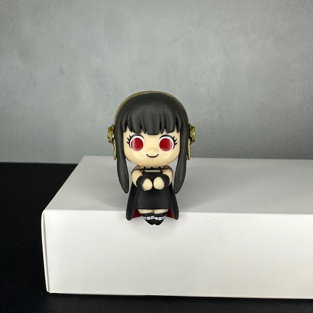 Spy x Family Yor Forger Mini Figure Chokkorisan, Hobbies & Toys, Toys ...