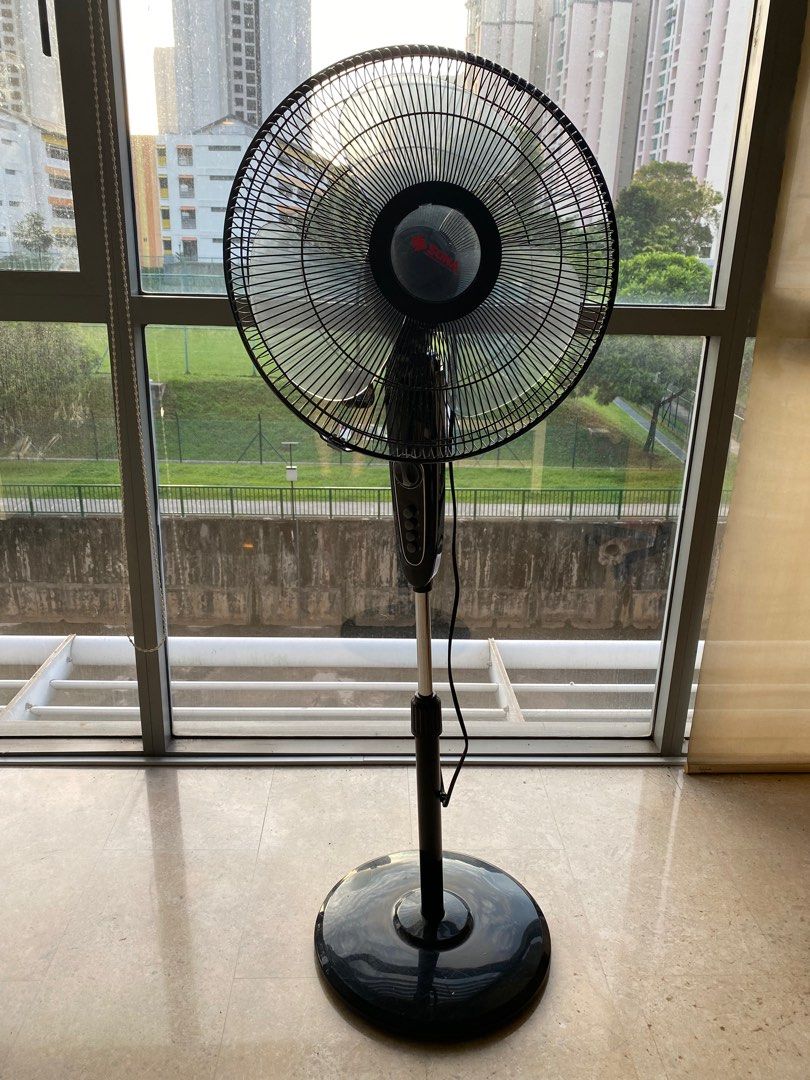 Standing fans, Furniture & Home Living, Lighting & Fans, Fans on Carousell