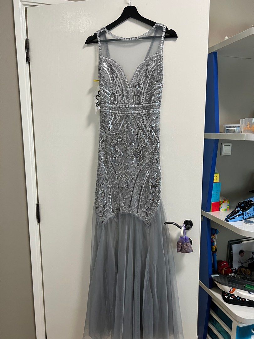 Stunning beautiful night dress, Women's Fashion, Dresses & Sets ...