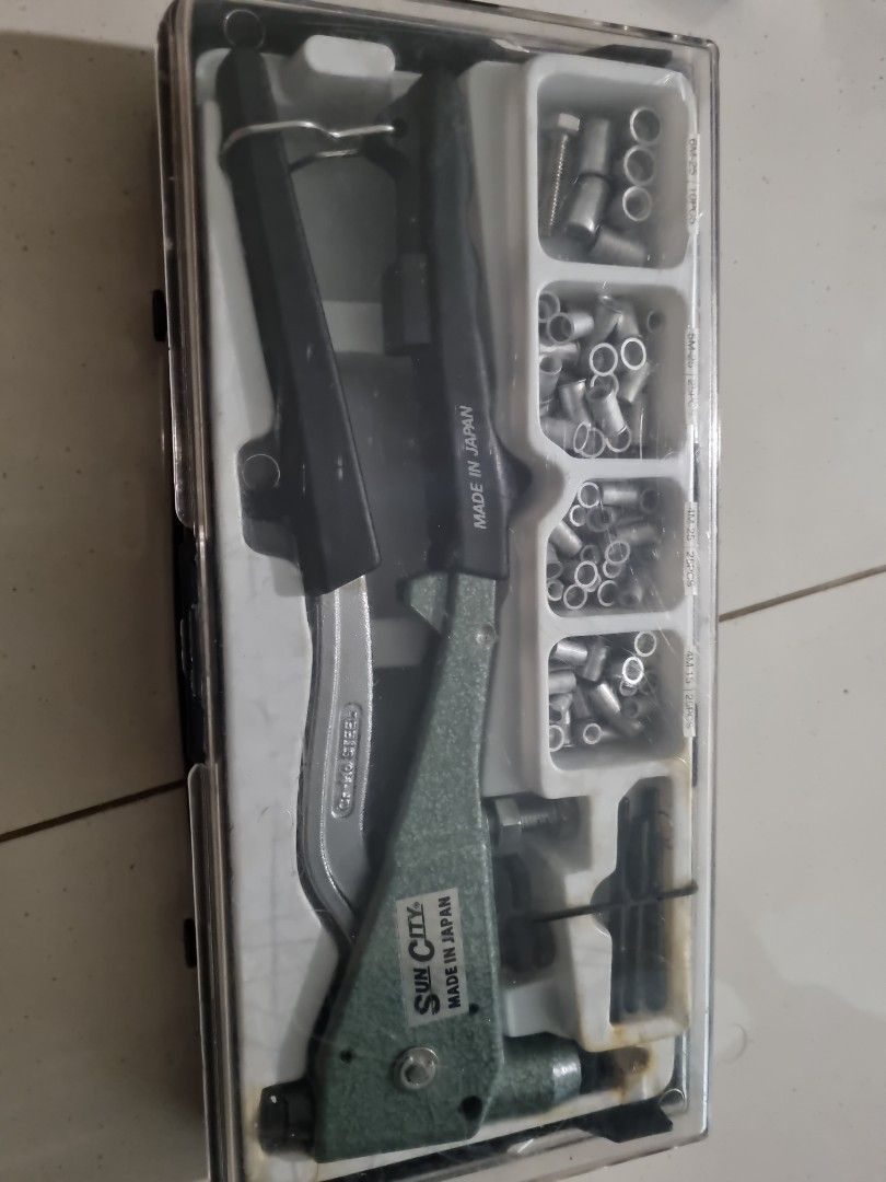 Sun city Threaded rivet gun, Furniture & Home Living, Home Improvement ...