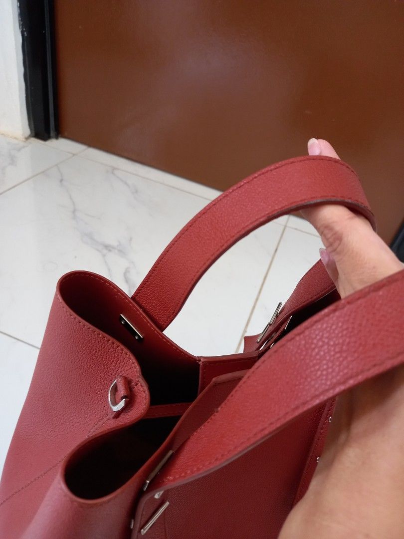 Tas Charles and Keith Ori on Carousell
