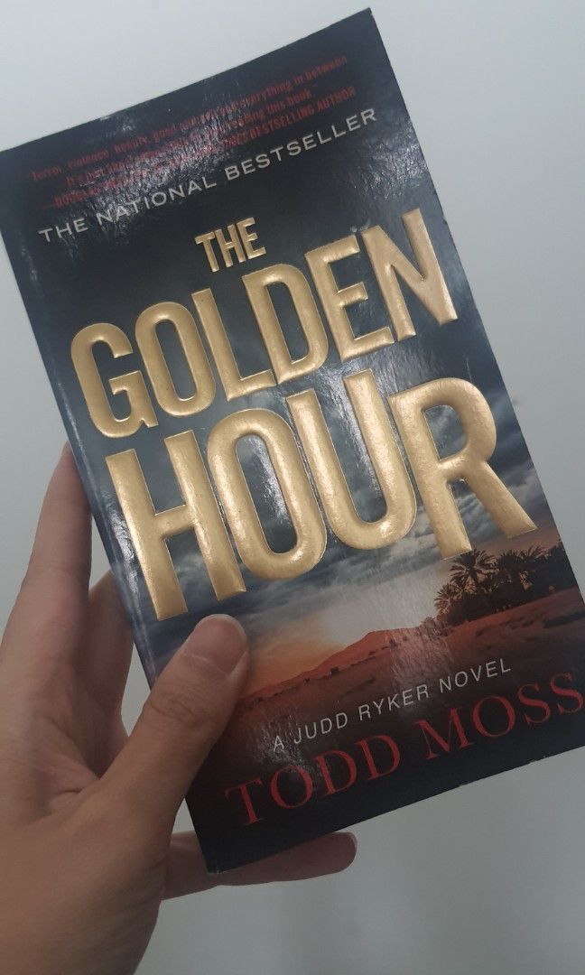 The Golden Hour Book Buku Todd Moss, Buku & Alat Tulis, Buku di Carousell