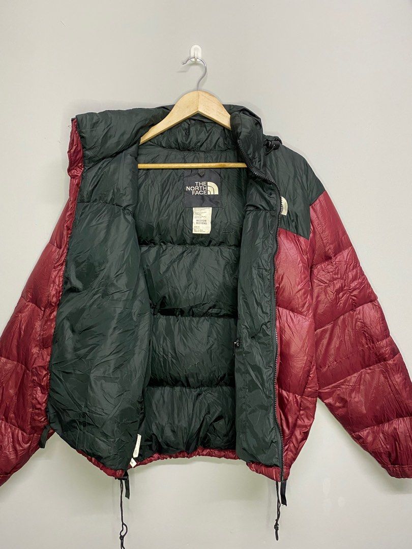 TNF PUFFER MAROON, Men's Fashion, Coats, Jackets and Outerwear on Carousell