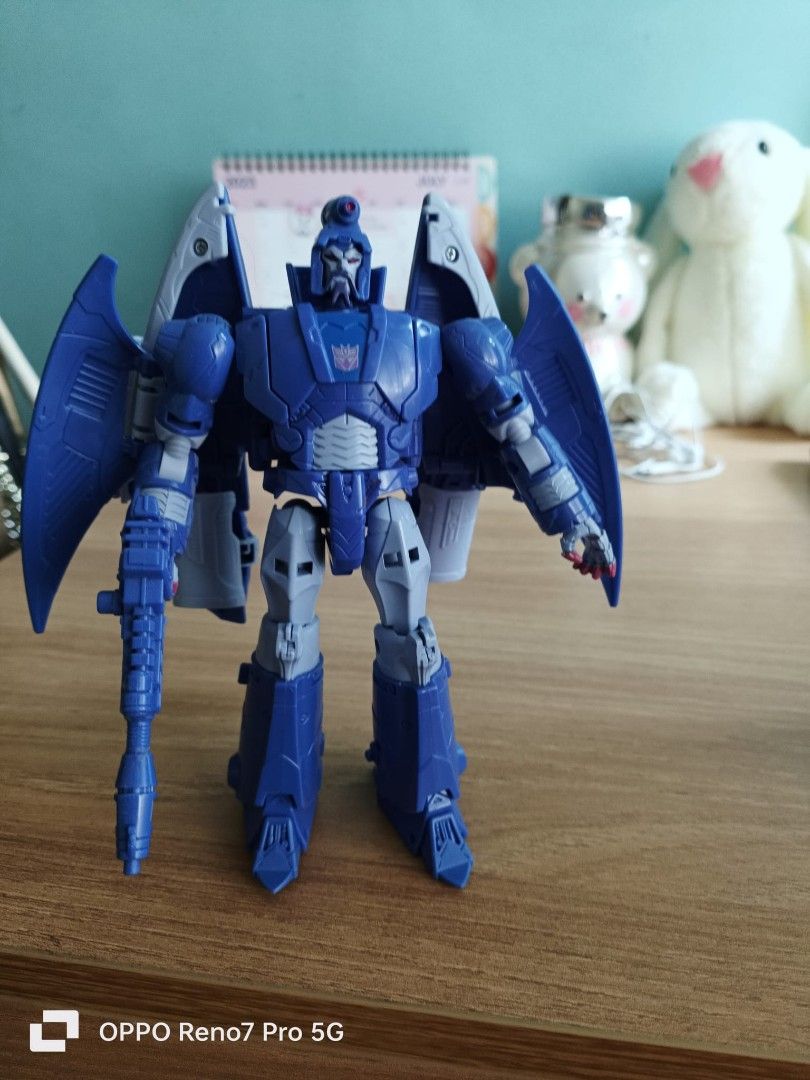 Transformers Studio Series' 86 voyager Scourge (BIB), Hobbies & Toys ...