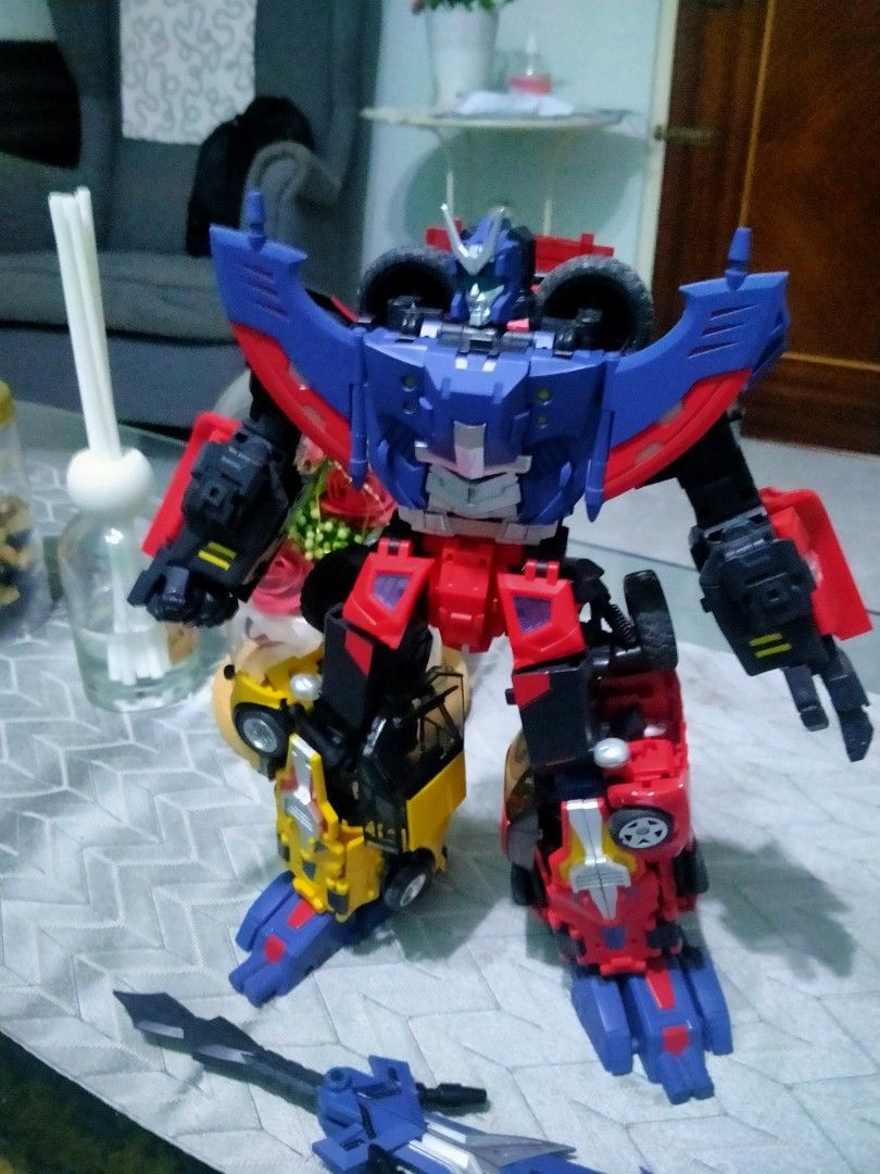 Transformers TFC Road Caesar Victory series (Trinity Force) used ...