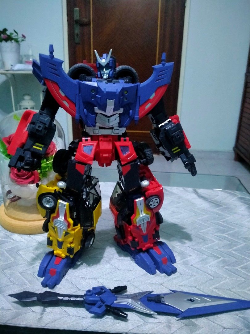 Transformers TFC Road Caesar Victory series (Trinity Force) used ...