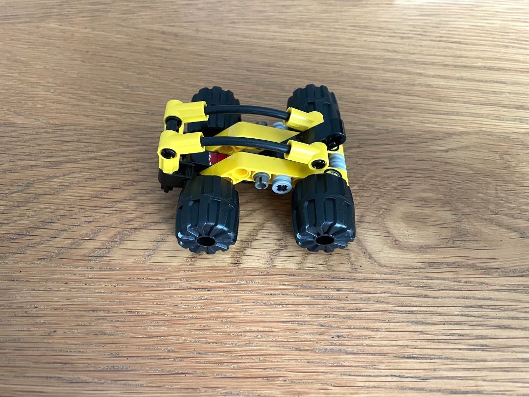 Small Technic LEGO set 8203 - Rover Discovery, Hobbies & Toys, Toys ...