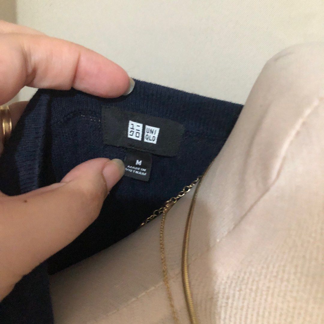 UNIQLO BASIC CARDI, Women's Fashion, Tops, Others Tops on Carousell