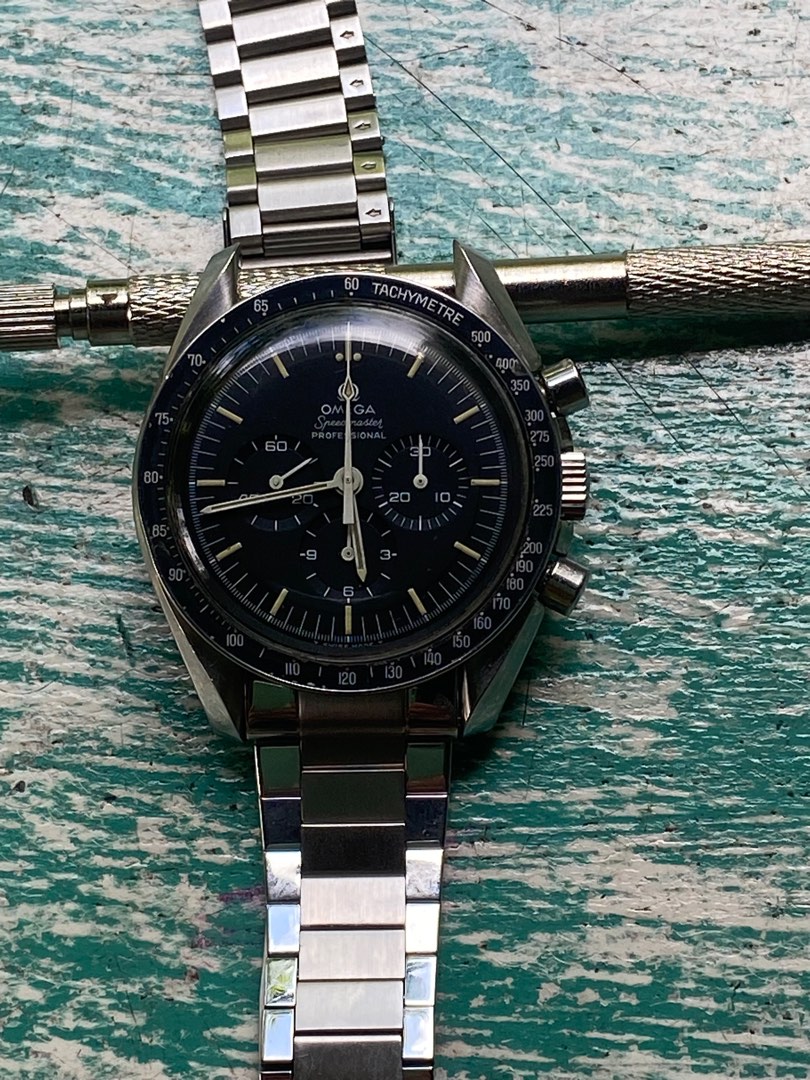 Vintage Omega Speedmaster 1971 step dial Chronograph, Men's Fashion ...