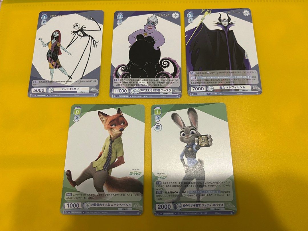 Weiss disney blau cards, Hobbies & Toys, Toys & Games on Carousell