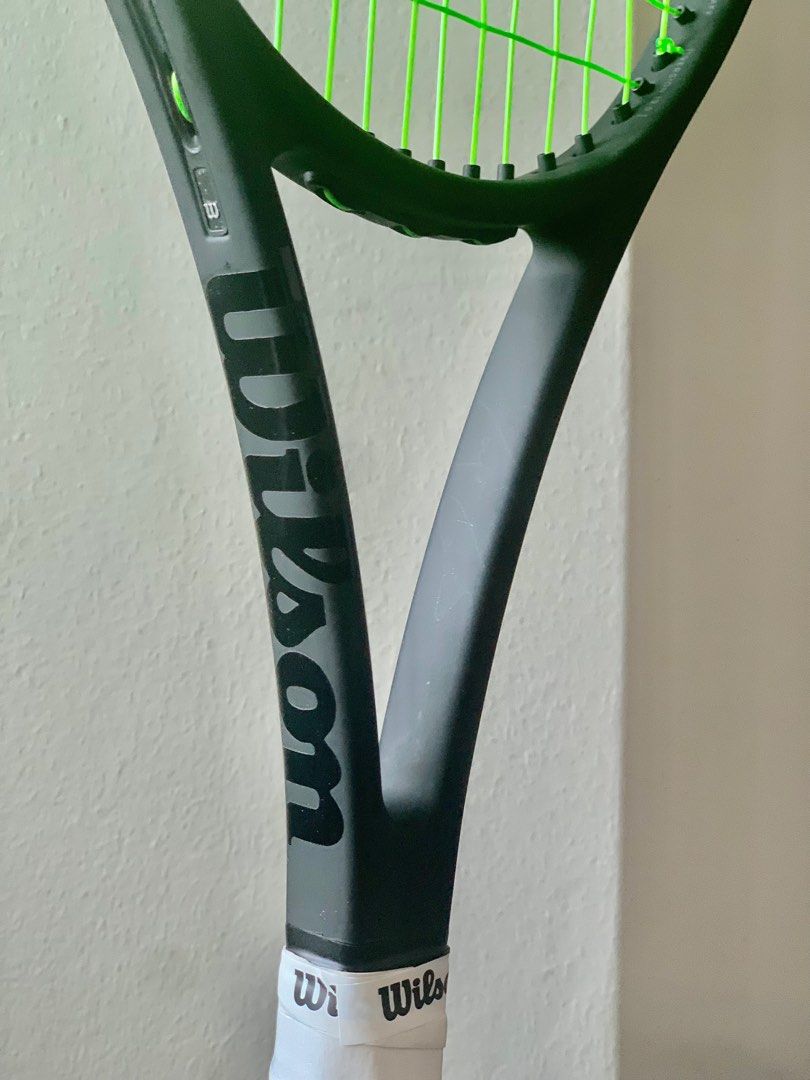 Wilson PRO STAFF RF97 V13( Autograph Edition ), Sports Equipment, Sports & Games, Racket & Ball ...