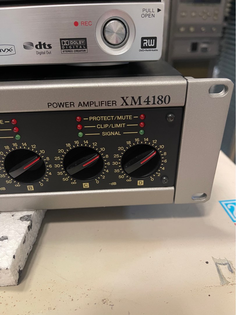 Yamaha power amplifier XM4180, Audio, Soundbars, Speakers & Amplifiers ...