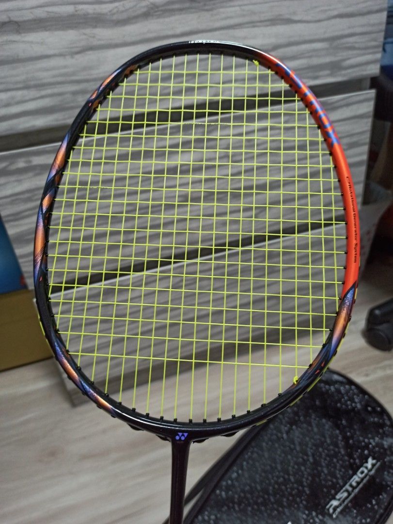 Yonex Astrox 77 pro sell or trade 1000Z, Sports Equipment, Sports ...