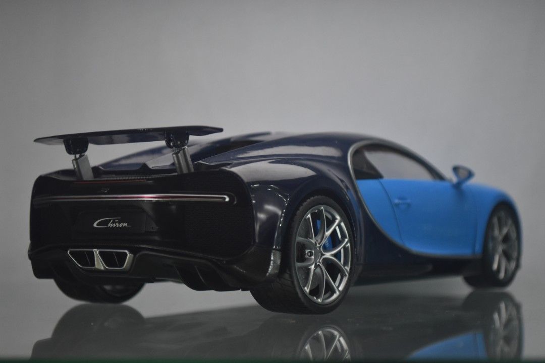 1/18 GTauto Buggati Chiron Blue & Dark Blue, Hobbies & Toys, Toys ...