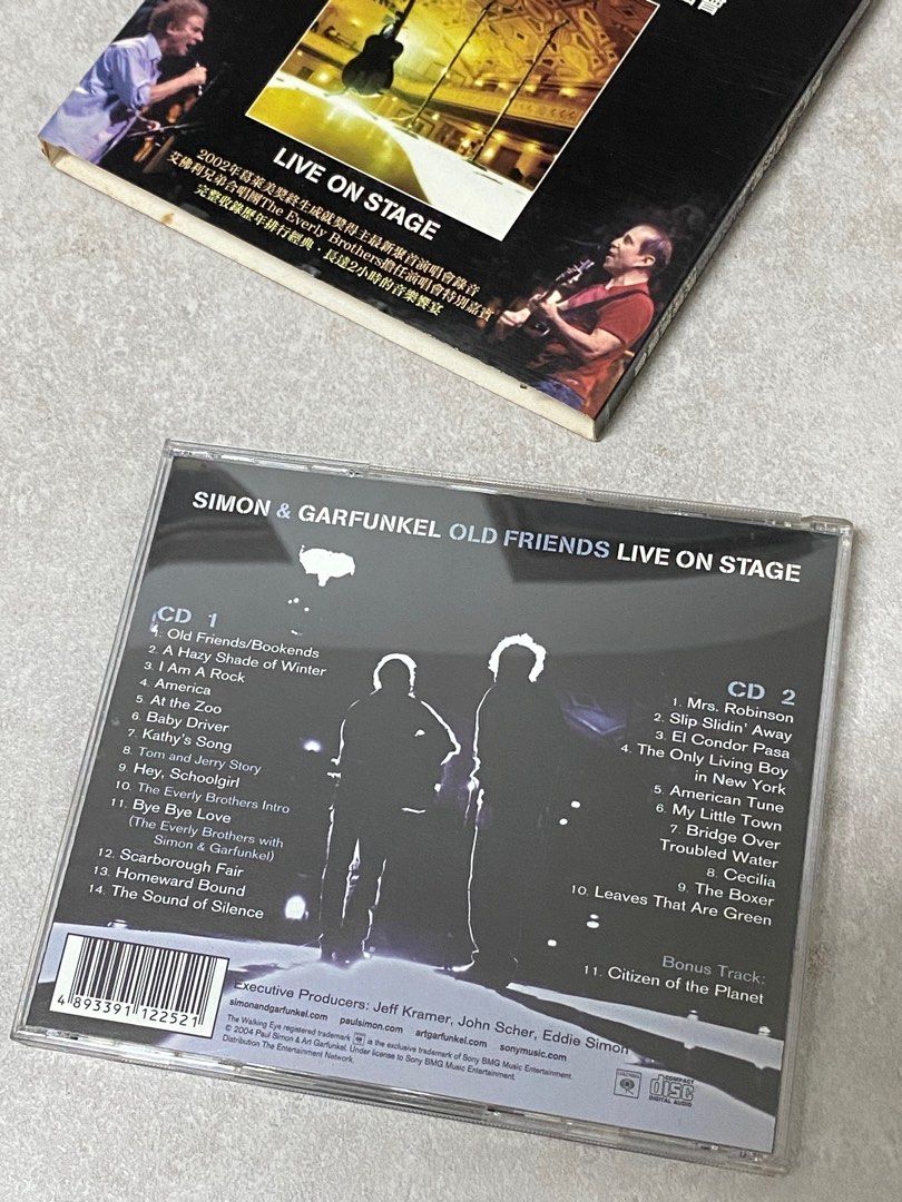 賽門與葛芬柯 Simon & Garfunkel / Old Friends Live On Stage, 書籍、休閒與玩具, 樂器、音樂相關, CD、DVD在旋轉拍賣