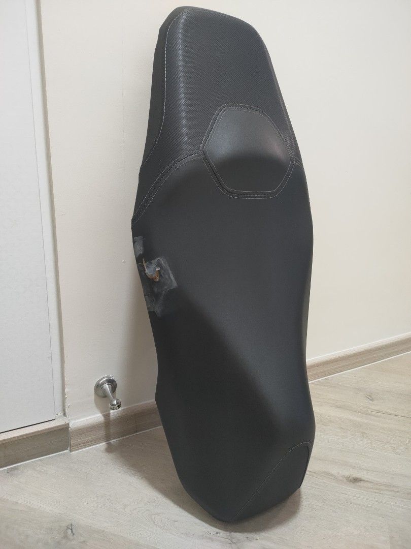 Adv 150 agent unit original seat, Motorcycles, Motorcycle Accessories ...